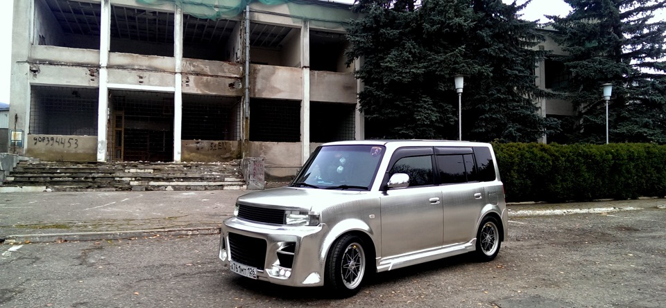 Ксенон фары, ремни, крепления бампера — Toyota bB (1G), 1,5 л, 2001 ...