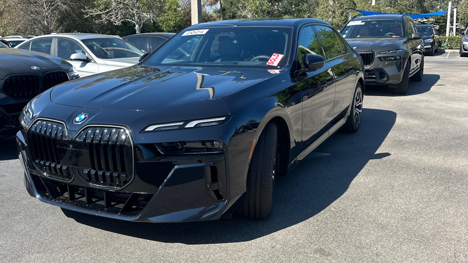 BMW 7 series (G70) 3.0 гибридный 2024 | на DRIVE2