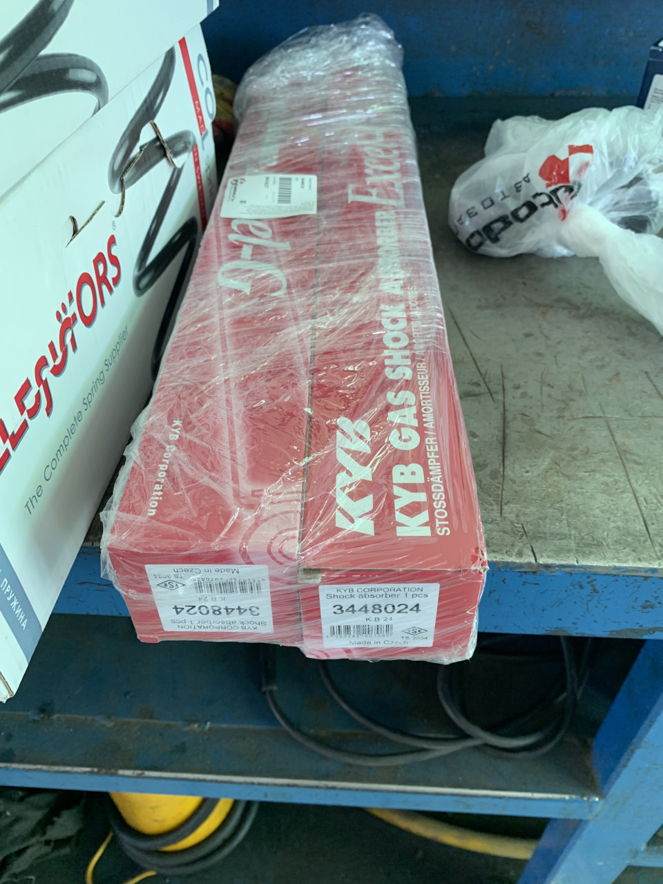 3448024 Амортизатор задний (левый/правый). Серия Excel-G KYB | Запчасти ...