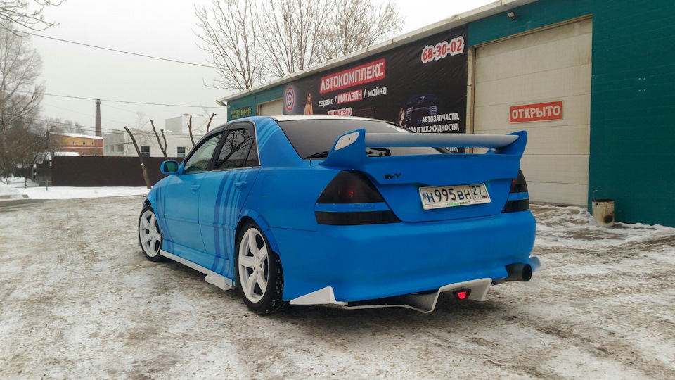 Боковые элероны на пороги и задний бампер — Toyota Mark II (110), 2,5 л ...