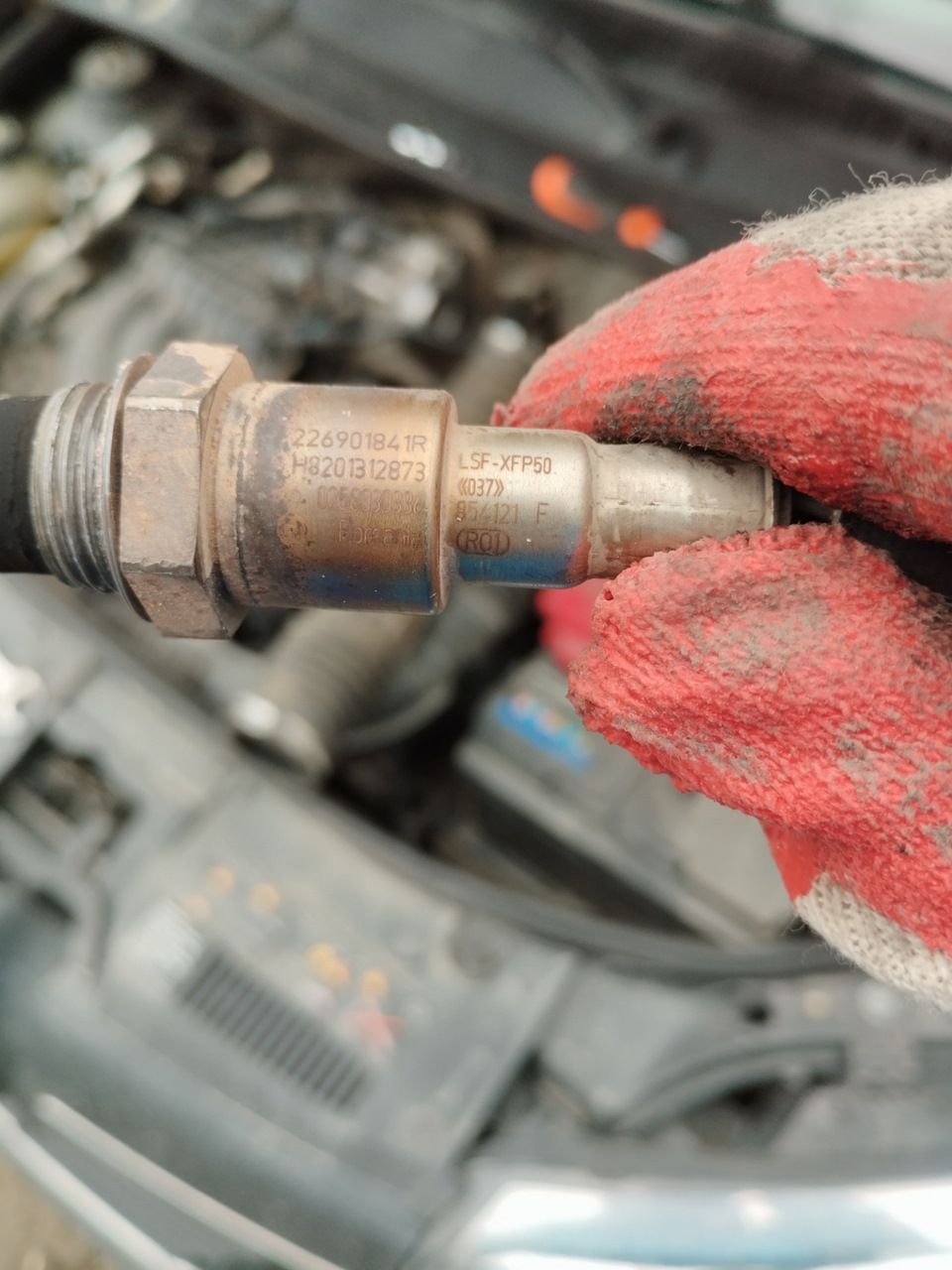 Датчик кислорода ч.1 — Renault Logan (2G), 1,6 л, 2018 года | поломка ...