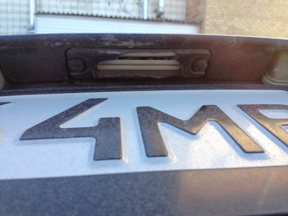 Кнопка открывания багажника — Toyota Avensis II, 2 л, 2007 года ...