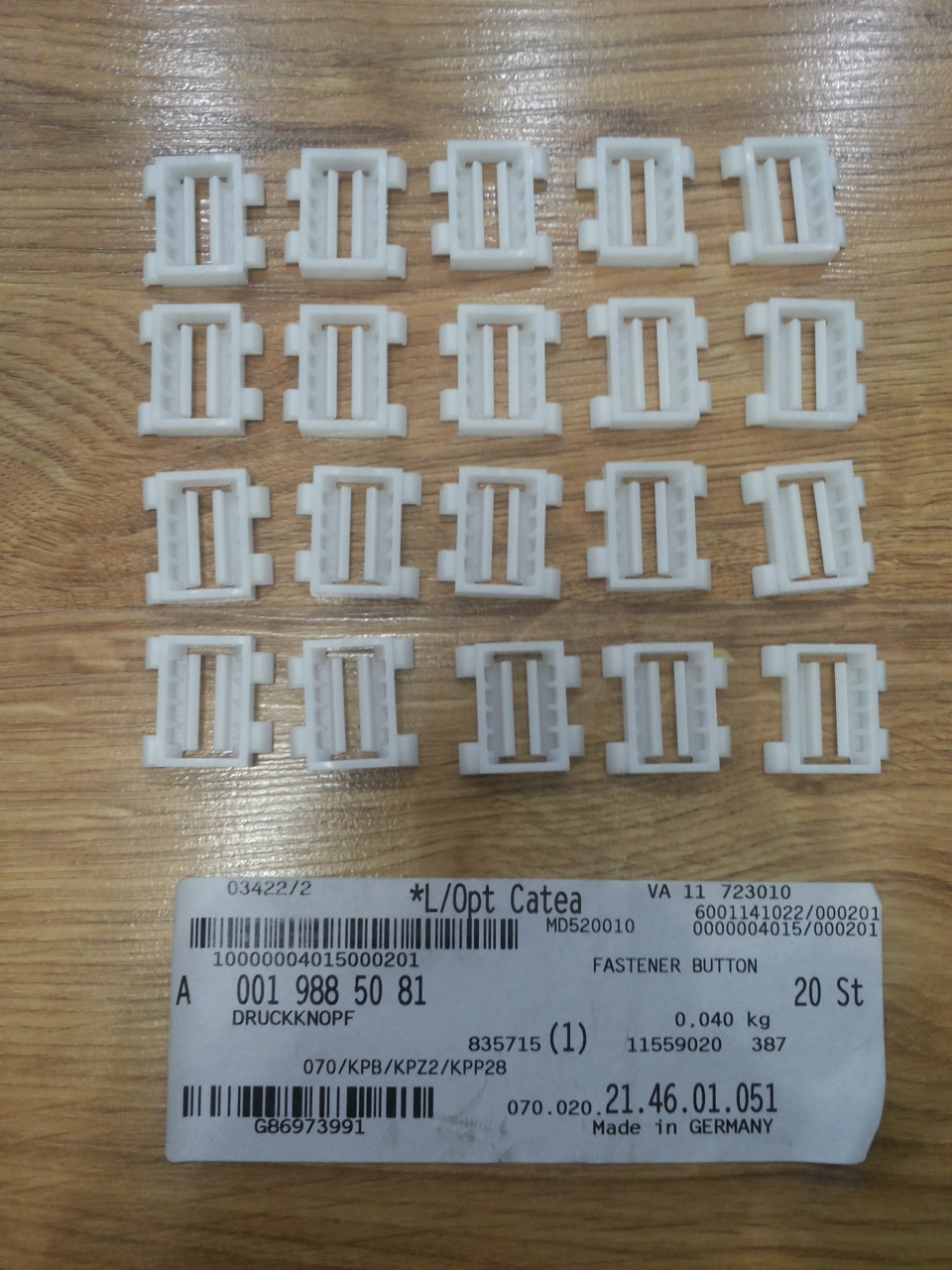 Детальки ))))) — Mercedes-Benz 190 (W201), 2 л, 1986 года | запчасти ...