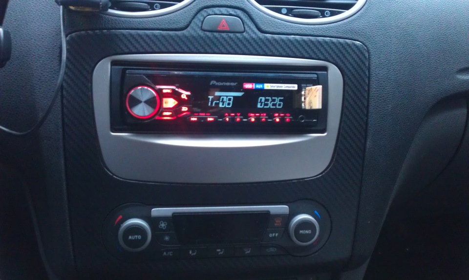 Смена ГУ — Ford Focus Hatchback II, 1,8 л, 2007 года | автозвук | DRIVE2
