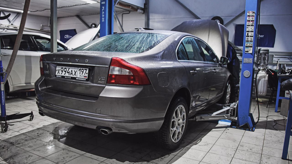 4) volvo s80 v8 vs audi a6 c7 3.0 tfsi — Volvo S80 (2G), 4,4 л, 2007 ...