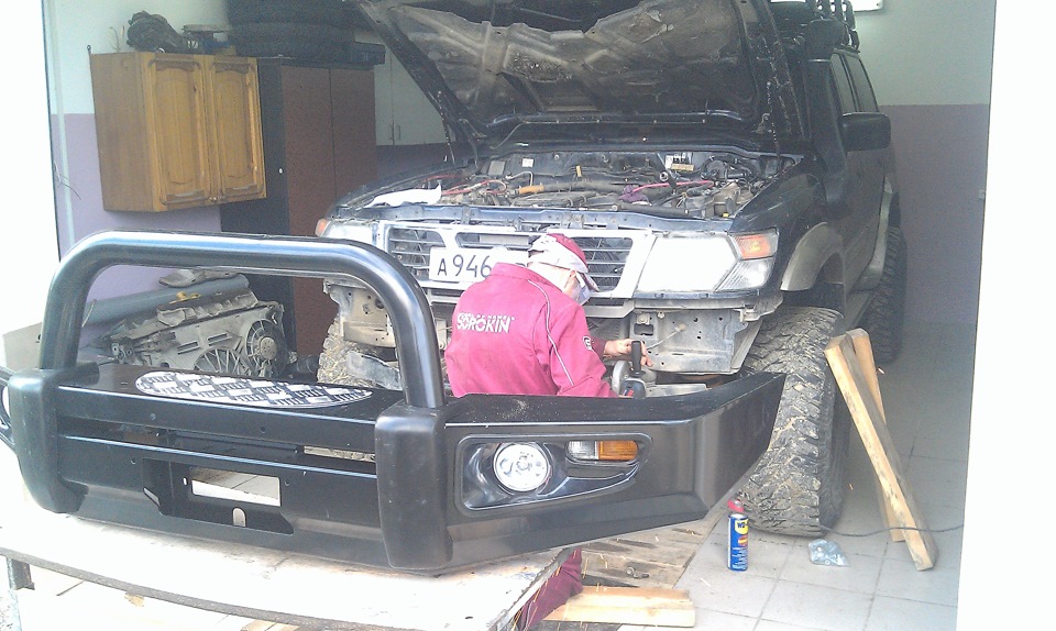 Поставил фары да бамперочек — Nissan Patrol (Y61), 4,2 л, 1999 года ...