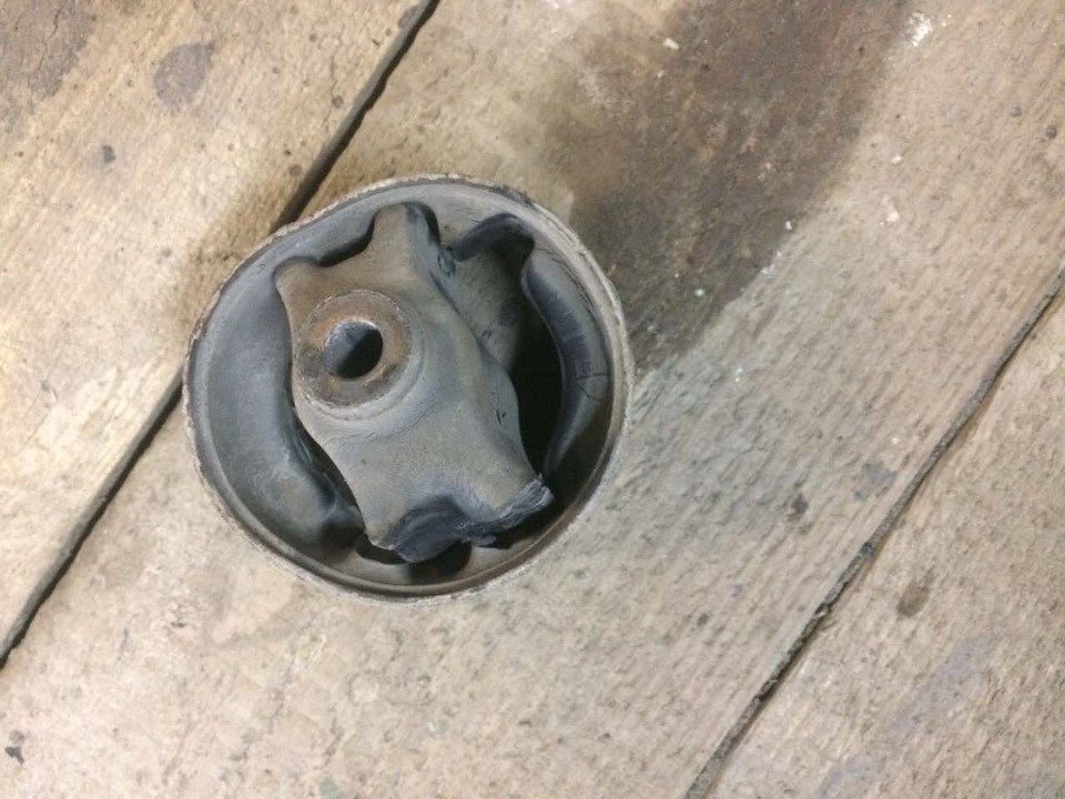 Ремонт двигателя 4G64 часть 5 (опоры) — Mitsubishi Outlander (1G), 2,4 ...