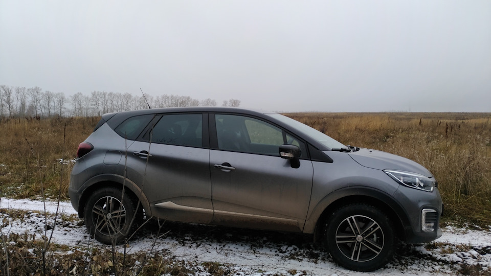 Renault Kaptur (2016) 2.0 бензиновый 2017 | 2.0 М.Т на DRIVE2