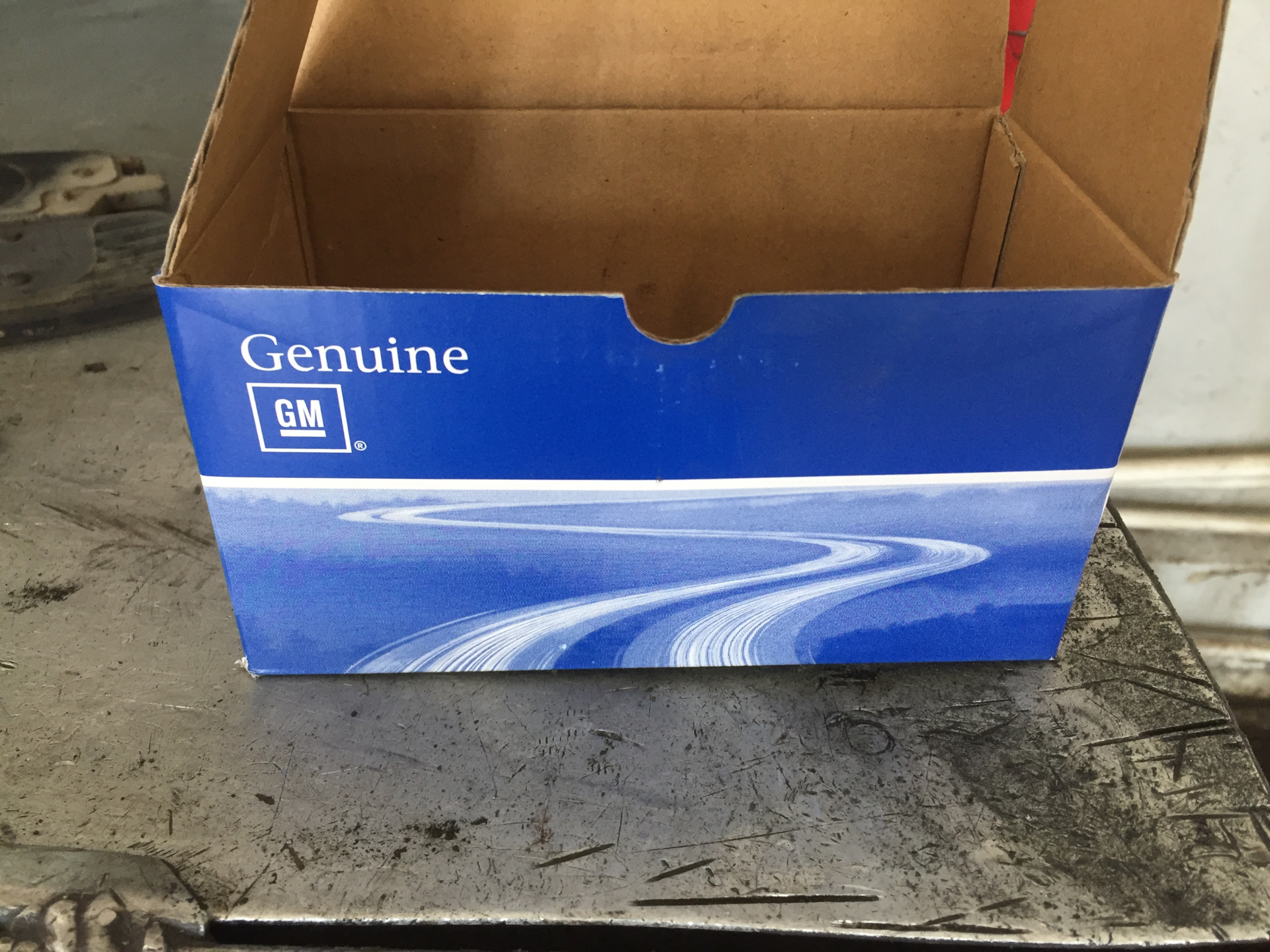 замена тормозных колодок — Chevrolet Malibu (9G), 2 л, 2017 года ...