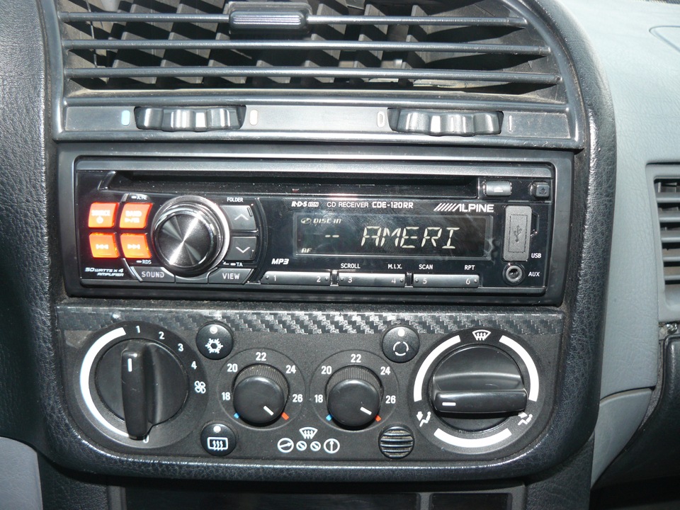 8. Магнитола ALPINE CDE-120 RR — BMW 3 series (E36), 2,5 л, 1994 года ...