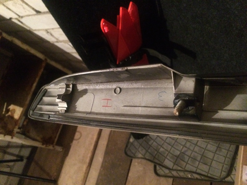 Ремонт сабли багажника — Toyota Corolla (140/150), 1,6 л, 2008 года ...