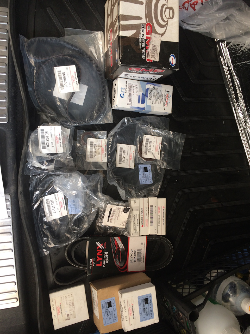 MN158596 Свеча зажигания 3656 Mitsubishi | Запчасти на DRIVE2