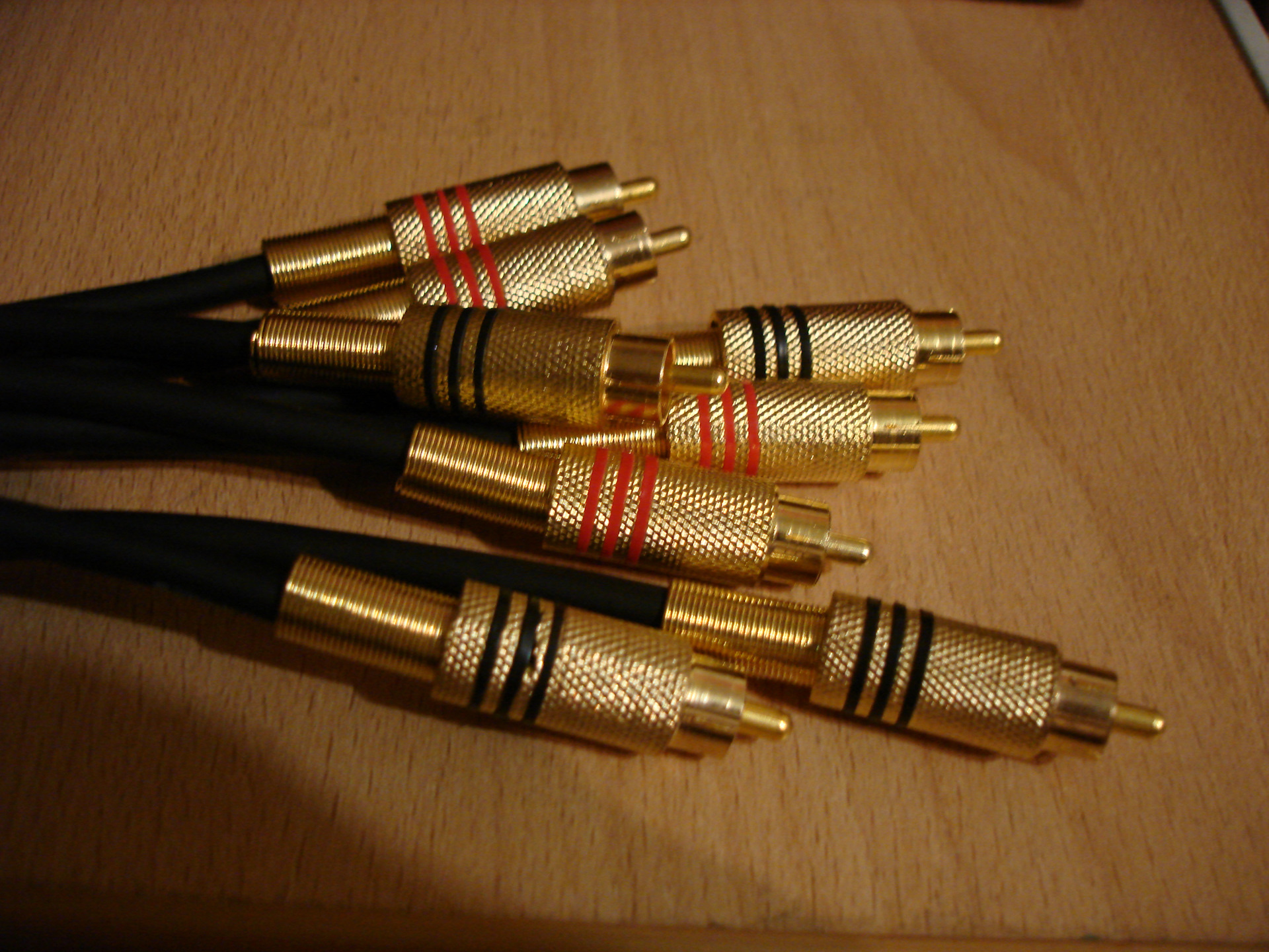 Sound system.Межблочные кабеля. — Volkswagen Golf Mk2, 1,8 л, 1988 года ...