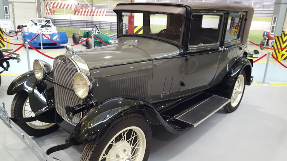 Восстанавливаем музейные автомобили — ServFaces на DRIVE2