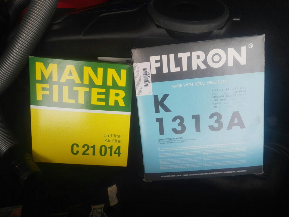 Замена фильтров — Volkswagen Polo Sedan, 1,6 л, 2016 года | запчасти ...