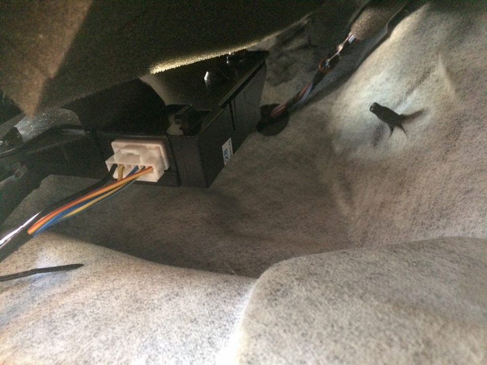 Подогрев руля — Volvo S80 (2G), 2,4 л, 2015 года | аксессуары | DRIVE2