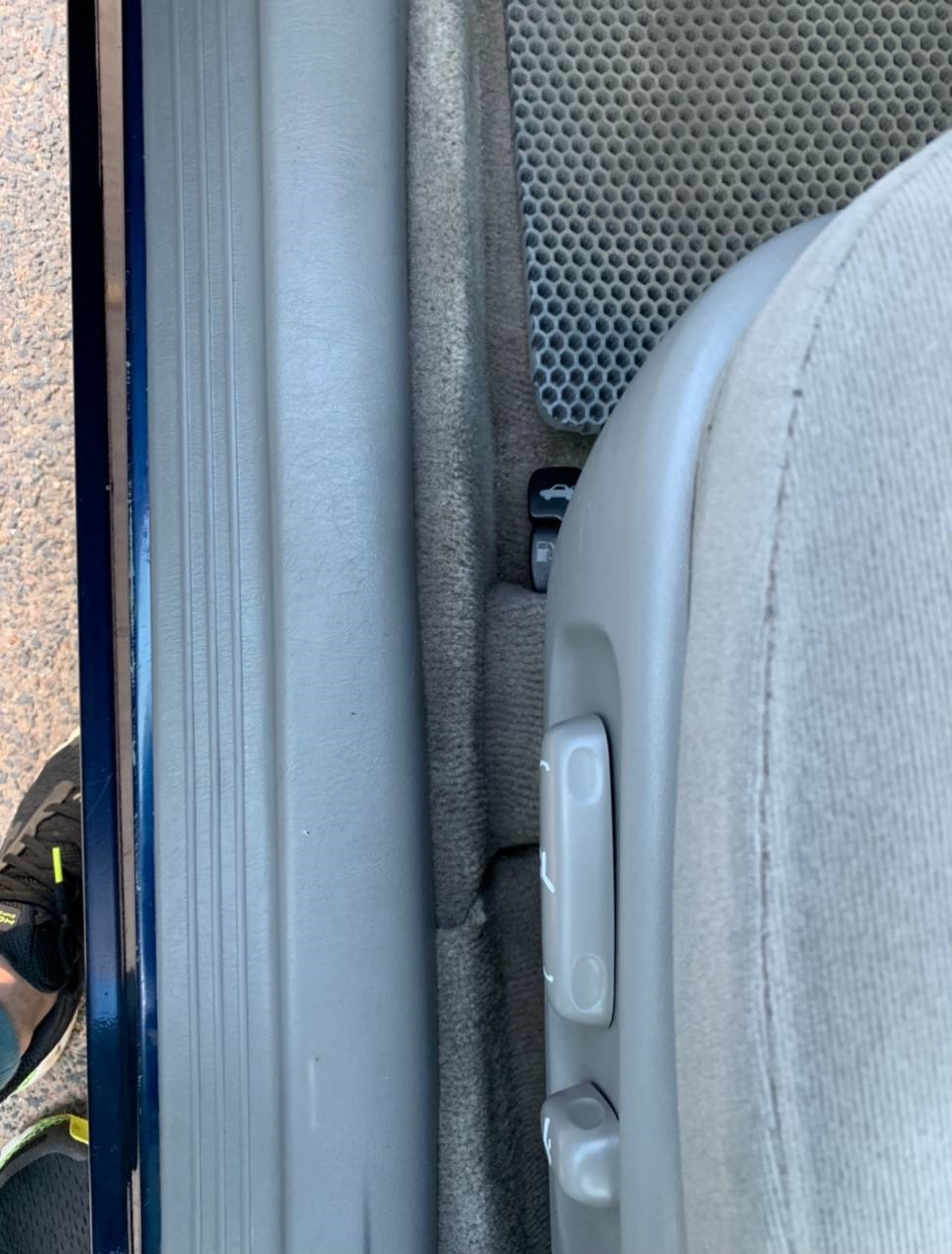 #13 Установка недостающих клипс салона — Toyota Camry (XV30), 2,4 л ...