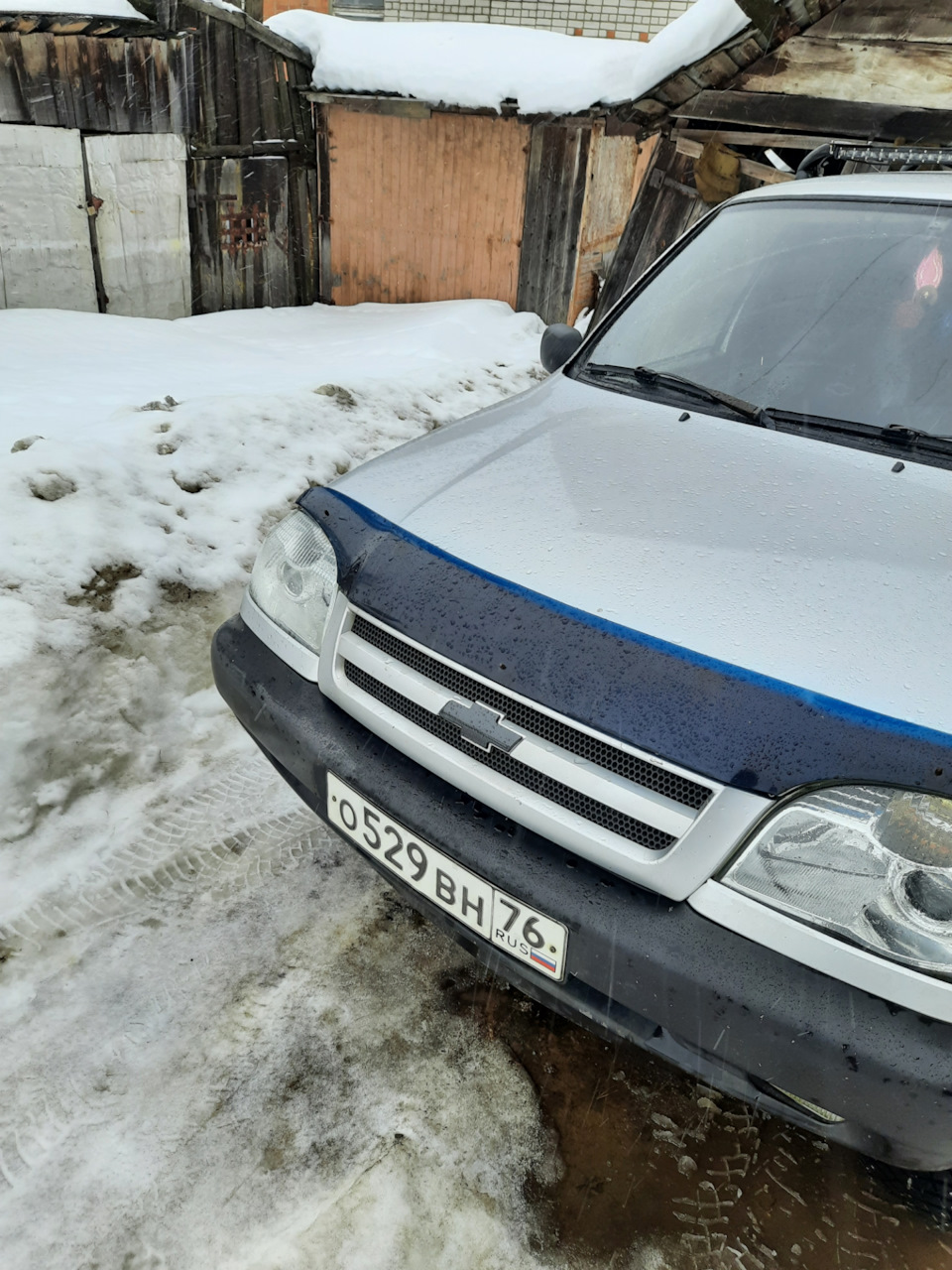 Обновление значка решётки радиатора. — Chevrolet Niva, 1,7 л, 2004 года ...