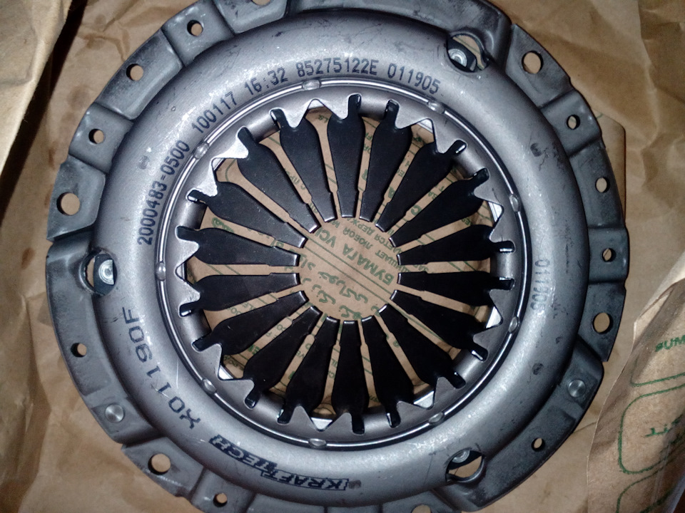 Комплект сцепления и сальники — Skoda Felicia, 1,3 л, 1996 года ...