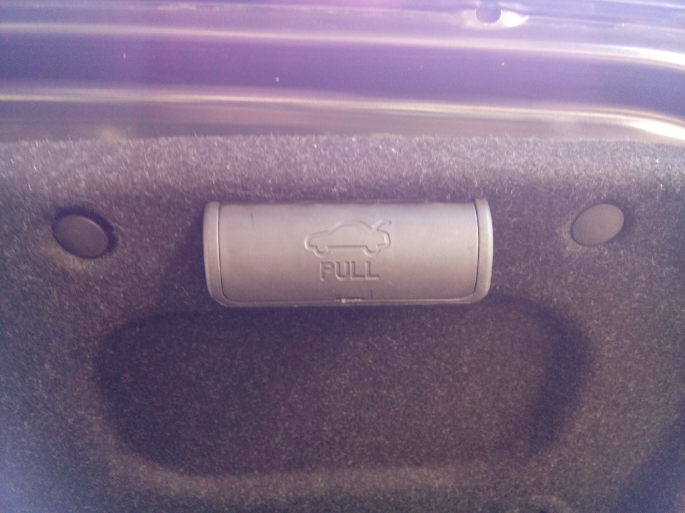 81254-3S000 Ручка крышки багажника — Hyundai Accent (3G), 1,6 л, 2008 ...