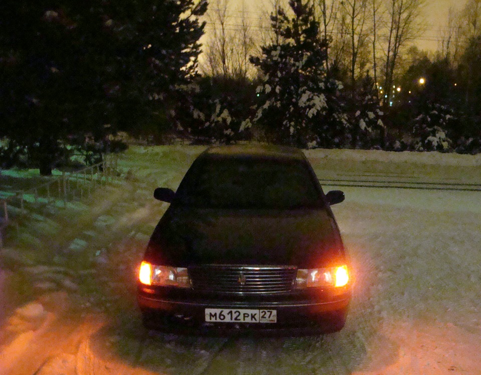 19. Заглушка блока цилиндров. — Toyota Crown (S140), 3 л, 1994 года ...