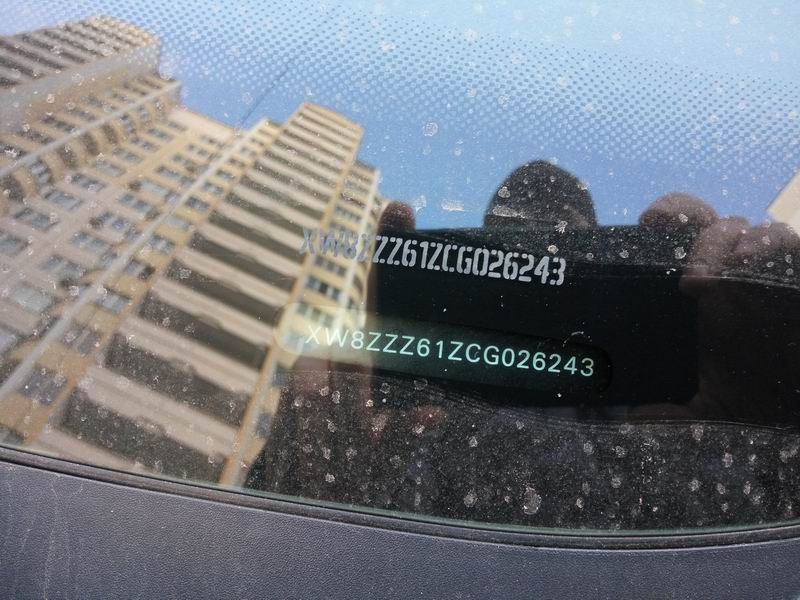 Противоугонная гравировка стёкл — Volkswagen Polo Sedan, 1,6 л, 2011 ...