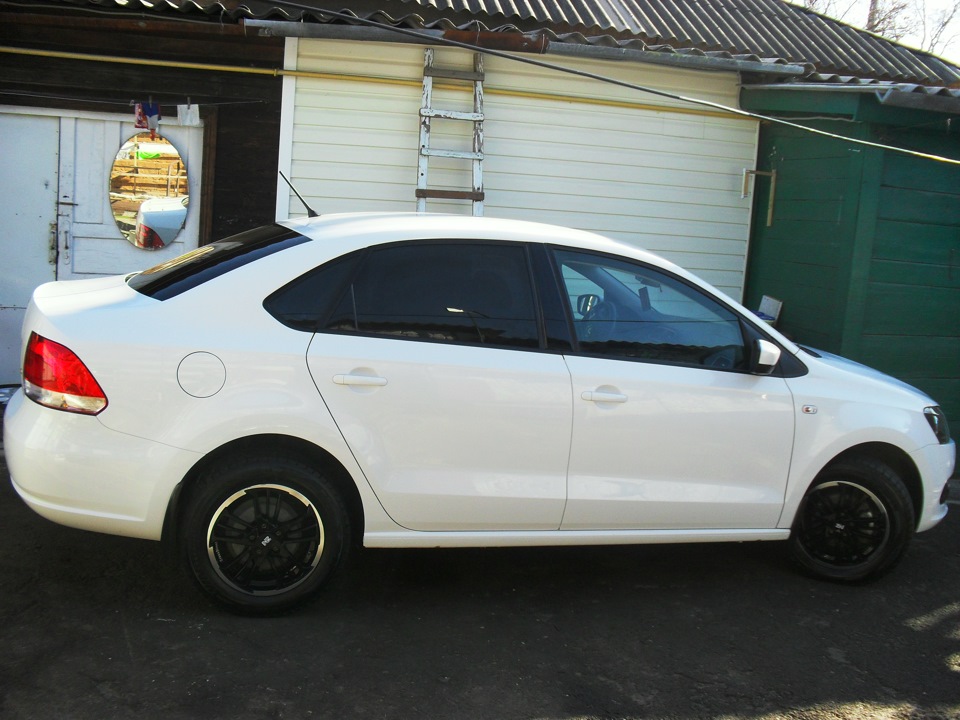 зимние шины — Volkswagen Polo Sedan, 1,6 л, 2013 года | шины | DRIVE2