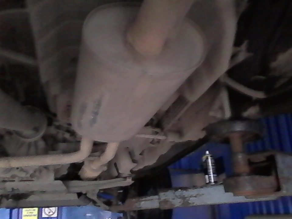 Замена "тюнинг" глушителя. — Nissan Pathfinder (2G), 3,5 л, 2001 года ...