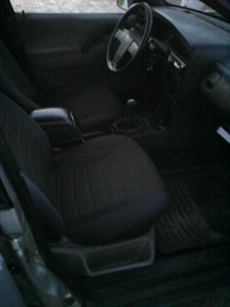 Подлокотник на пассат б3 — Volkswagen Passat Variant (B3), 1,8 л, 1989 ...