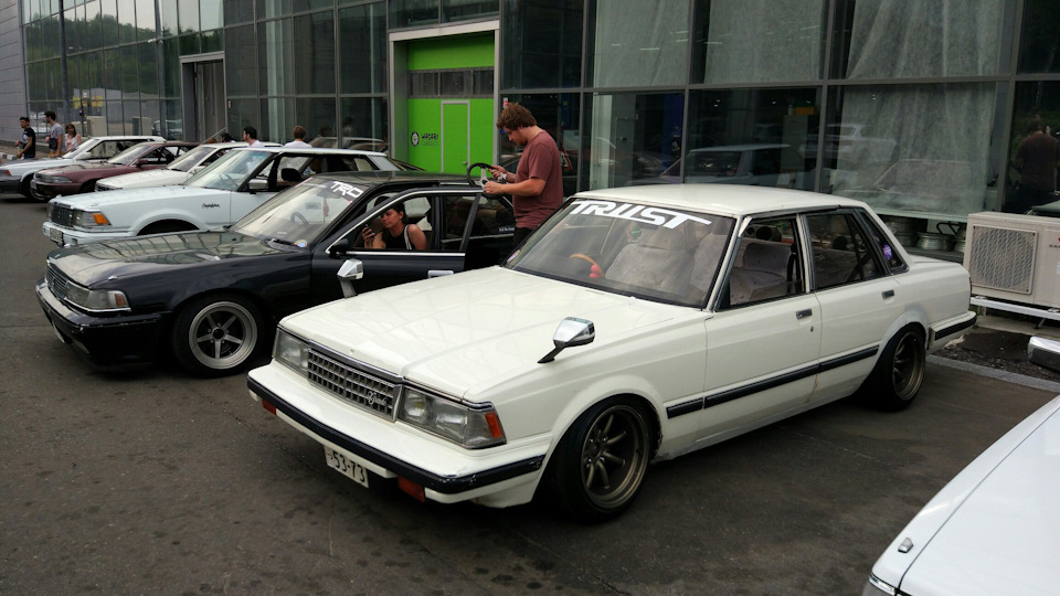 Toyota Mark II (60) 2.0 бензиновый 1984 | '84 Grande（^ω^） на DRIVE2