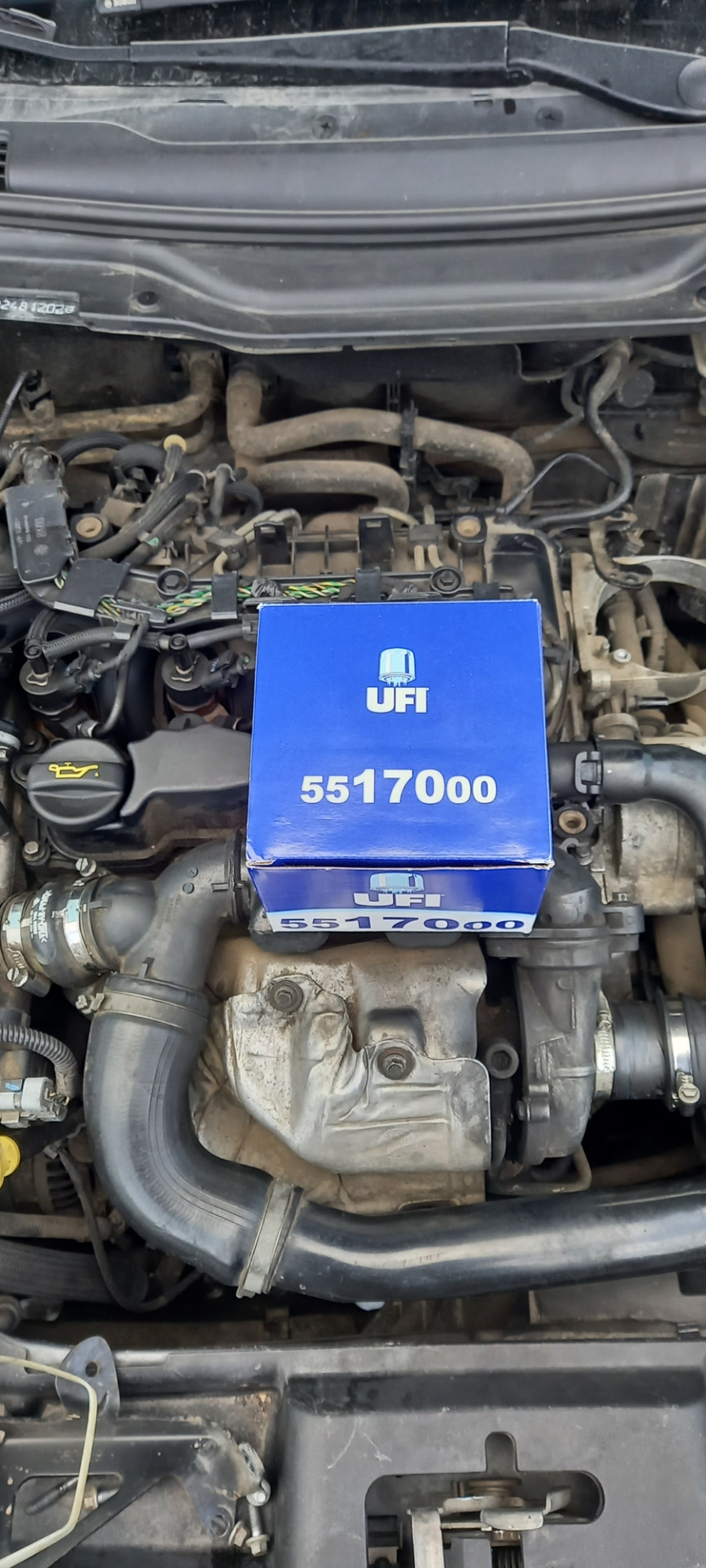 Замена топливного фильтра — Volvo V50, 1,6 л, 2008 года | запчасти | DRIVE2