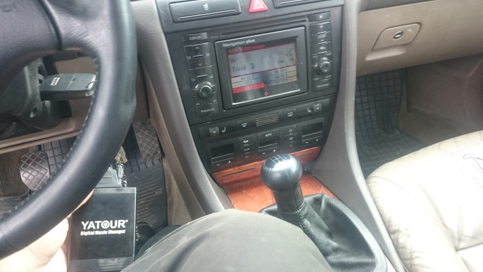 Yatour — Audi A6 Avant (C5), 2,8 л, 1998 года | автозвук | DRIVE2