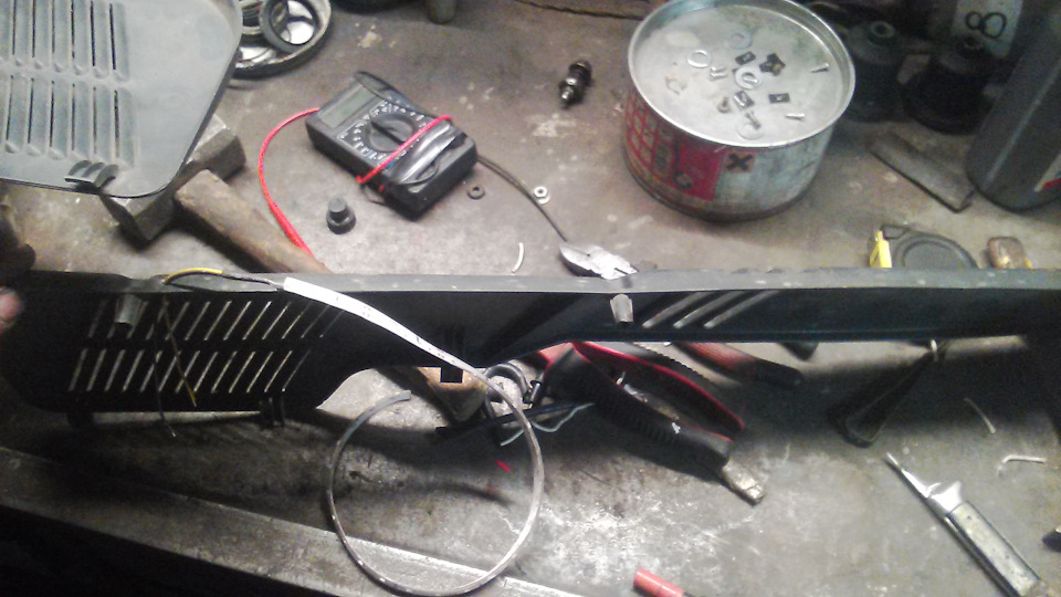 Подсветка открытия дверей — Lada 21114, 1,6 л, 2006 года | электроника ...