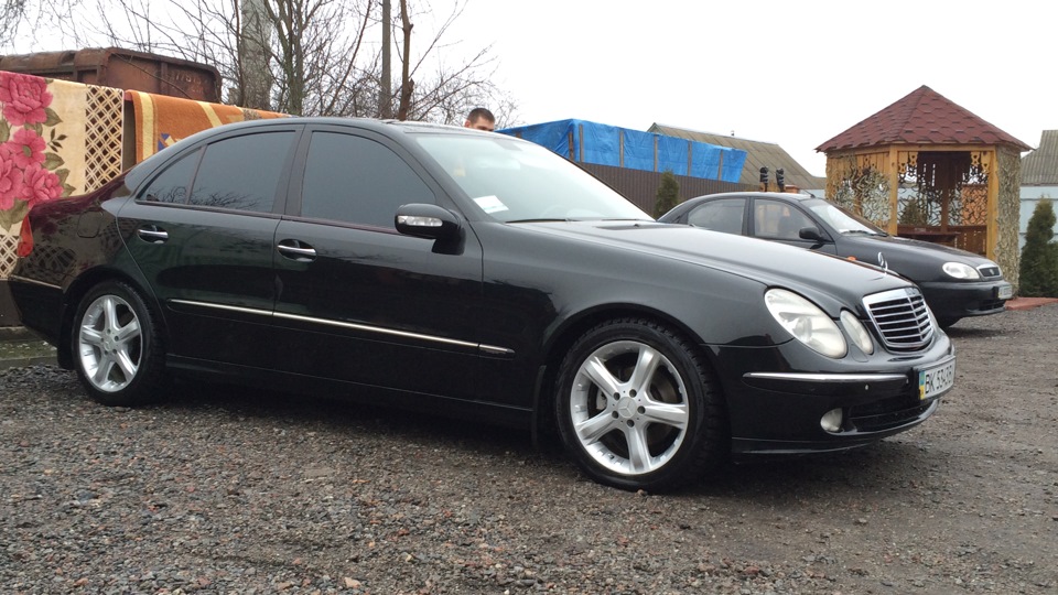 Mercedes-Benz E-class (W211) 3.2 бензиновый 2004 | 320 CDI Avantgarde ...