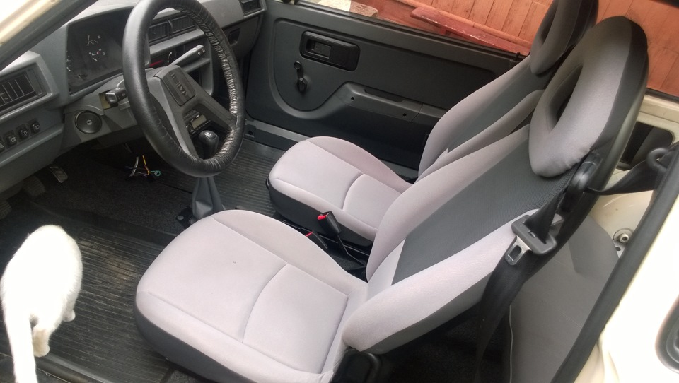 Сиденья от Smart-а в Таврию — ЗАЗ 1102, 1,2 л, 2003 года | тюнинг | DRIVE2