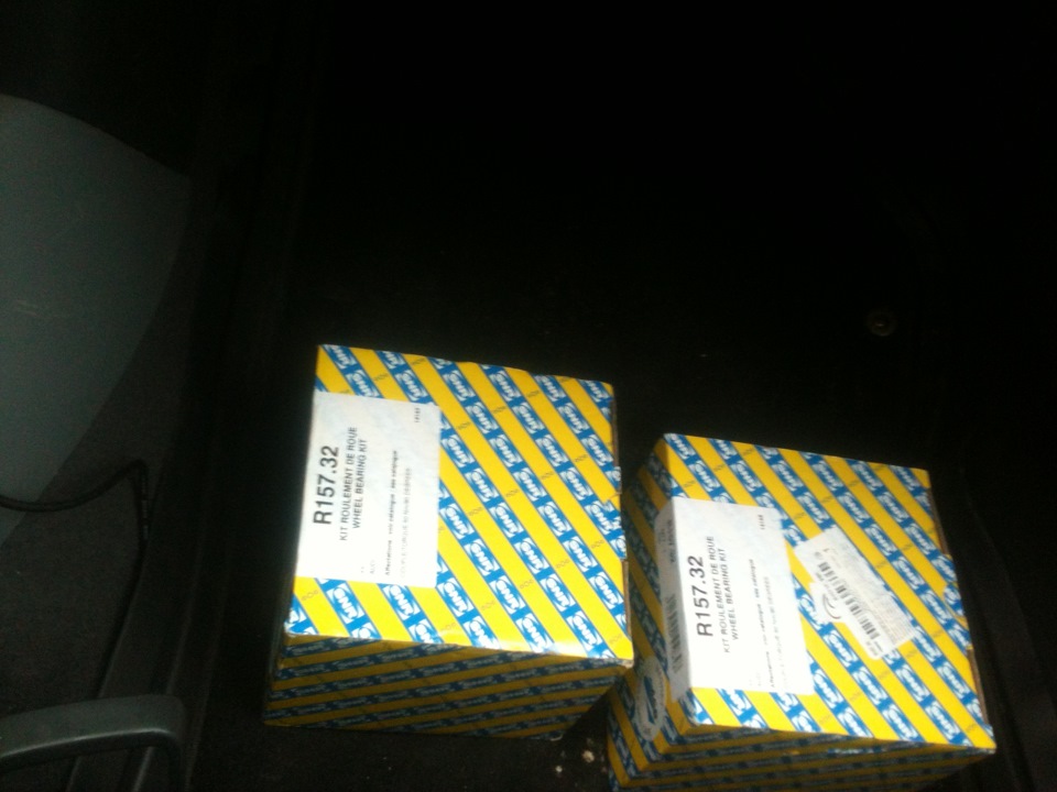 Замена передних ступичных подшипников (передних ступиц) — Skoda Fabia ...