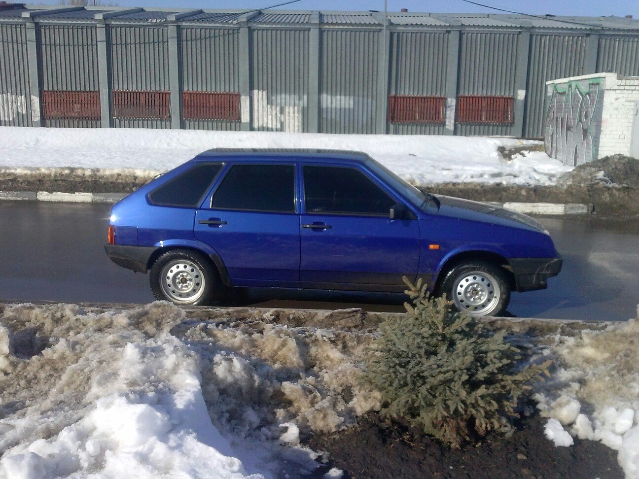 Солнечный долгожданный день — Lada 21093i, 1,5 л, 2001 года | покатушки | DRIVE2