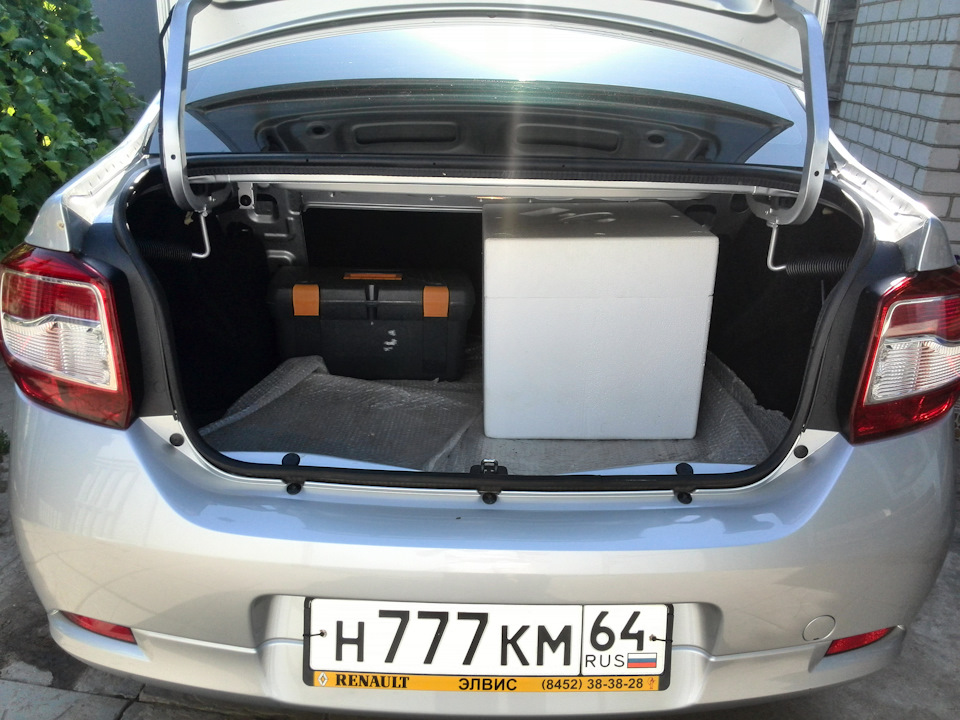 Холодильник в машину с гелевыми контейнерами — Renault Logan (2G), 1,6 ...