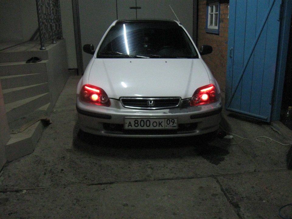 Devil eyes Honda Civic IV — Honda Civic Hatchback (6G), 1,5 л, 1996 ...