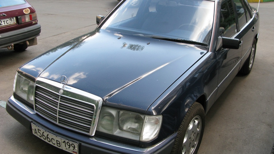 Mercedes-Benz E-class (W124) 2.2 бензиновый 1993 | 220e (W124) "мЫрон ...