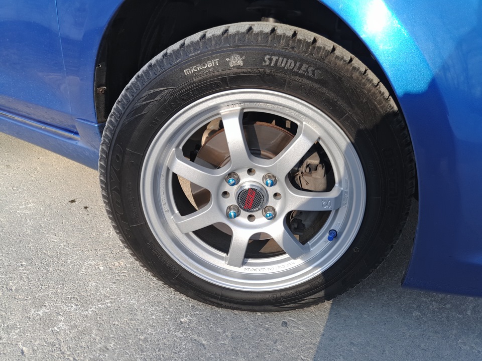 Колпачки на литье Rays — Mazda Demio (2G), 1,5 л, 2006 года ...