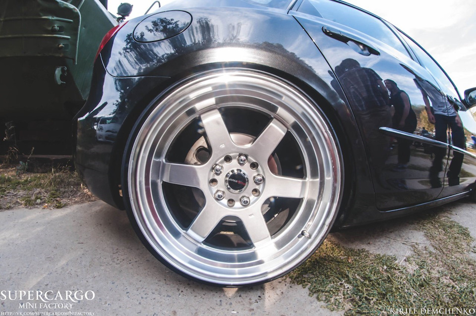 Шины летние Nankang 205/35 R18, литые диски 9Jx18 5x114,3. Б/у | 38 000 ...