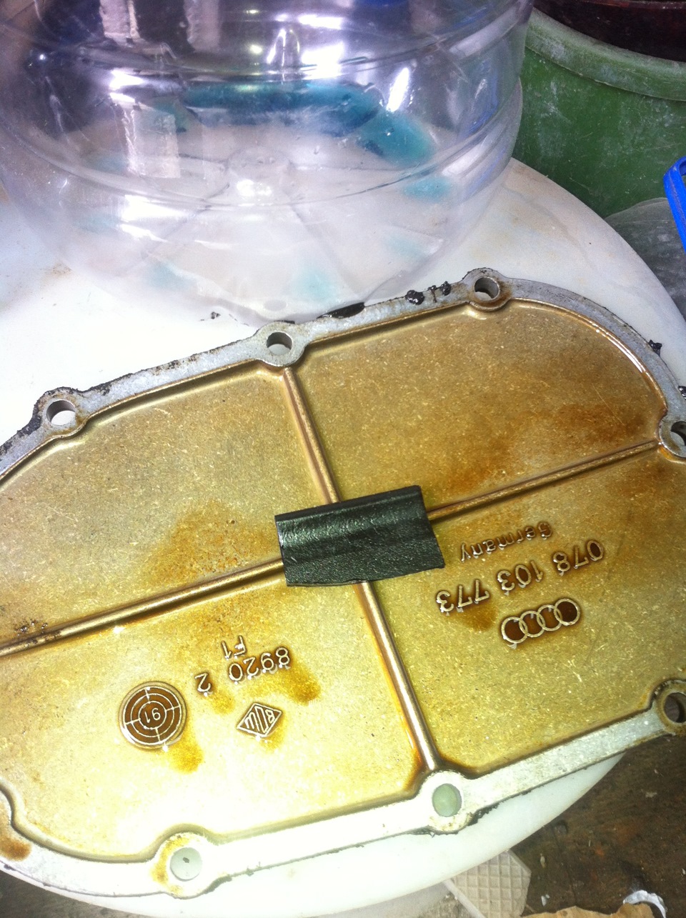 078103773 Крышка VAG | Запчасти на DRIVE2