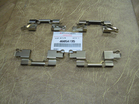 4605A195 КОМПЛЕКТУЮЩИЕ, КОЛОДКИ ДИСКОВОГО ТОРМОЗА Mitsubishi | Запчасти ...