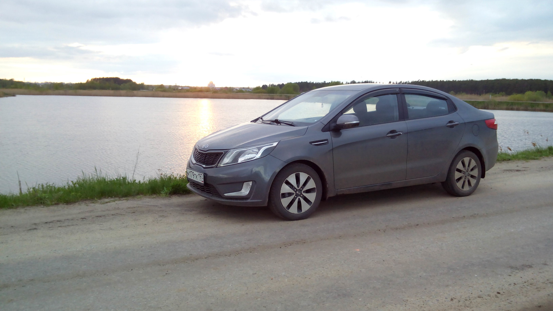 KIA Rio (3G) 1.6 бензиновый 2012 | carbon grey на DRIVE2