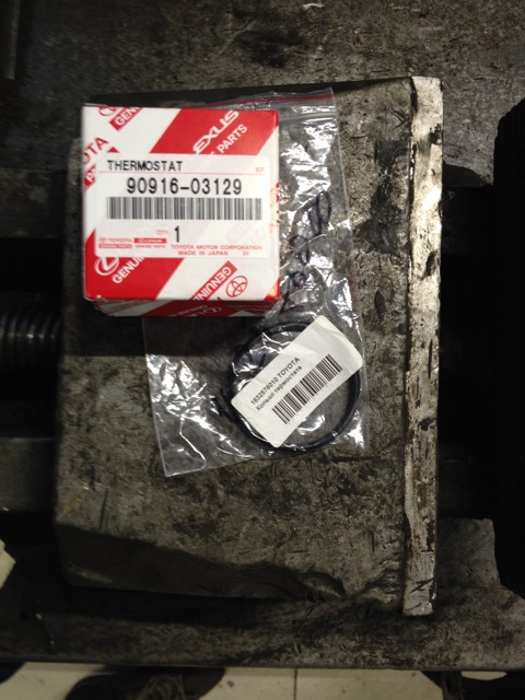 1632576010 Прокладка термостата TOYOTA LEXUS | Запчасти на DRIVE2