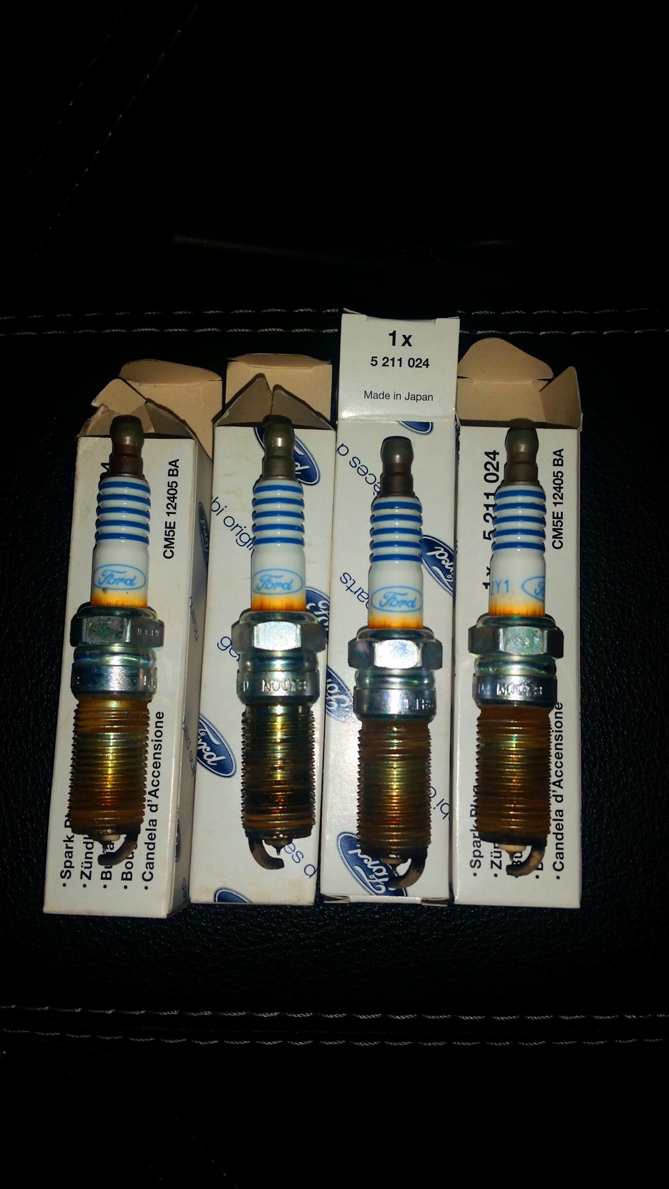 Замена свечей (33700 км.) — Ford Focus Sedan III, 2 л, 2013 года ...