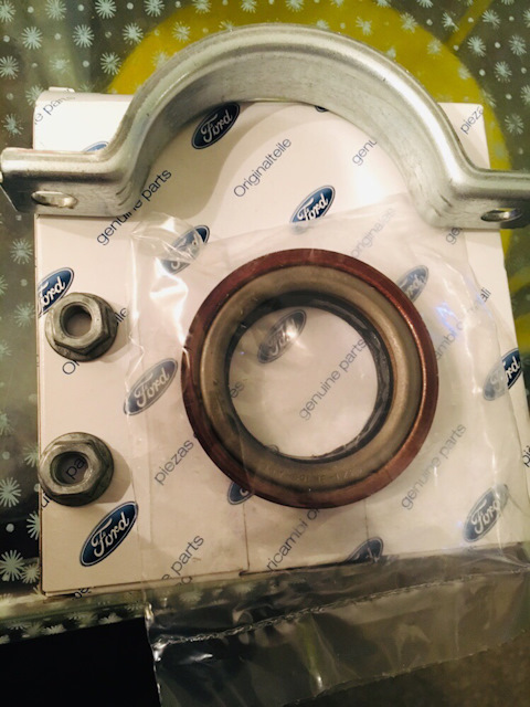 1543933 Сальник дифференциала КПП (MTX 75) / Ford | Запчасти на DRIVE2