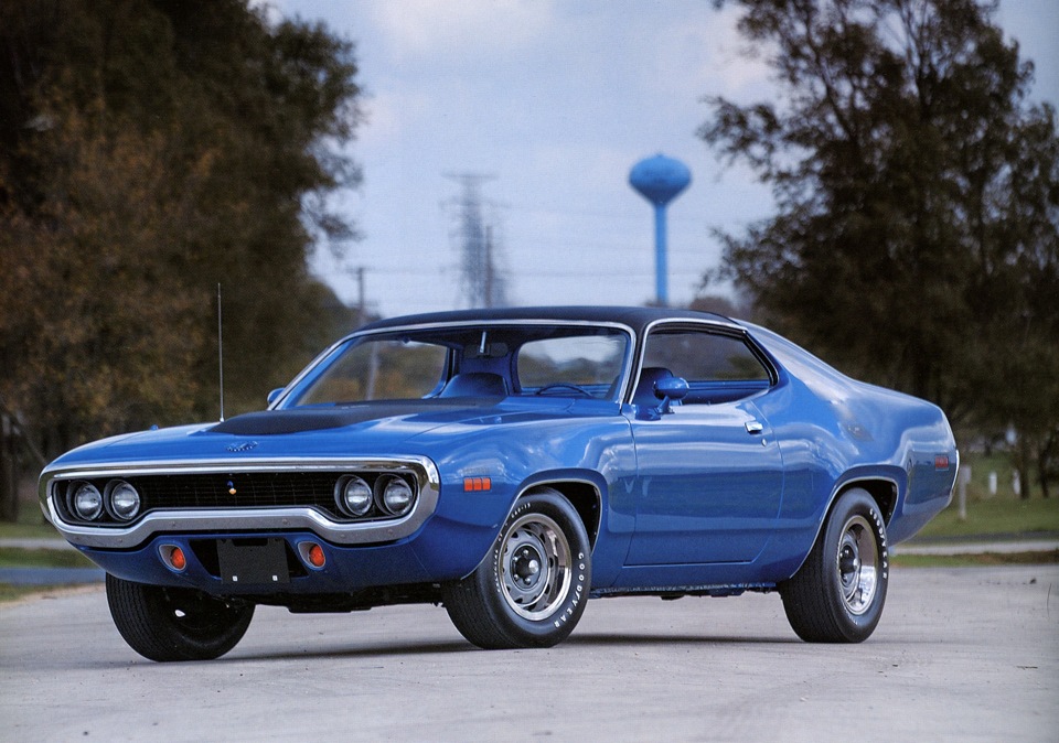 Hemi. Muscle Cars. Авторы книги: David Holmstrom и David Newhardt — DRIVE2