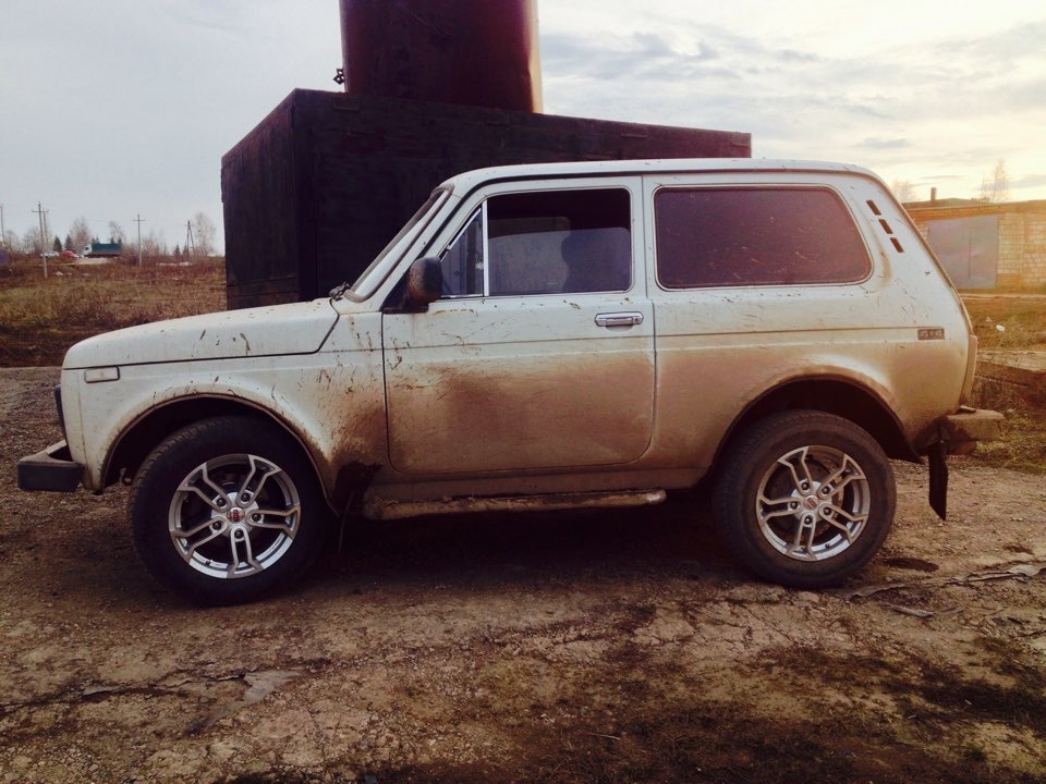 ТАПОЧКИ ДЛЯ 3D — Lada 4x4 3D, 1,7 л, 2000 года | шины | DRIVE2